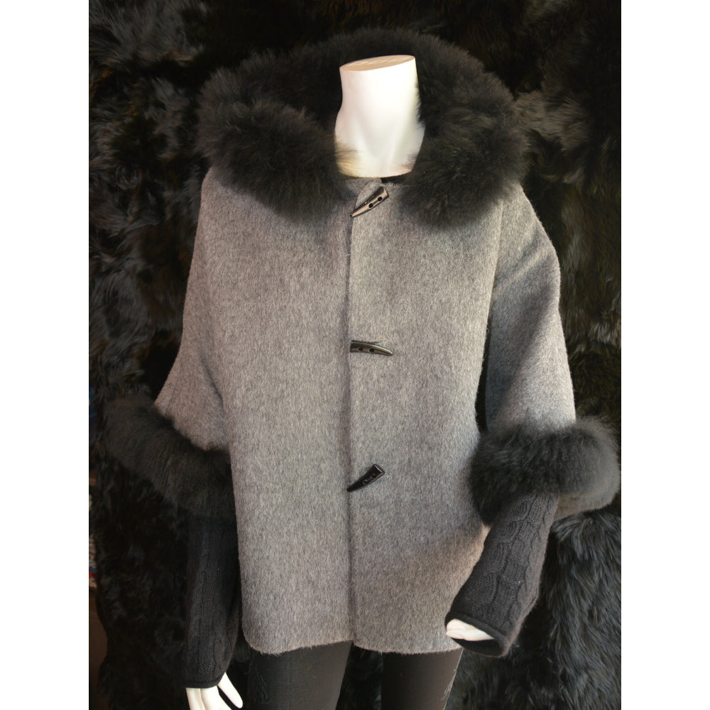 Emma Cape – The Alpaca Shop Hahndorf